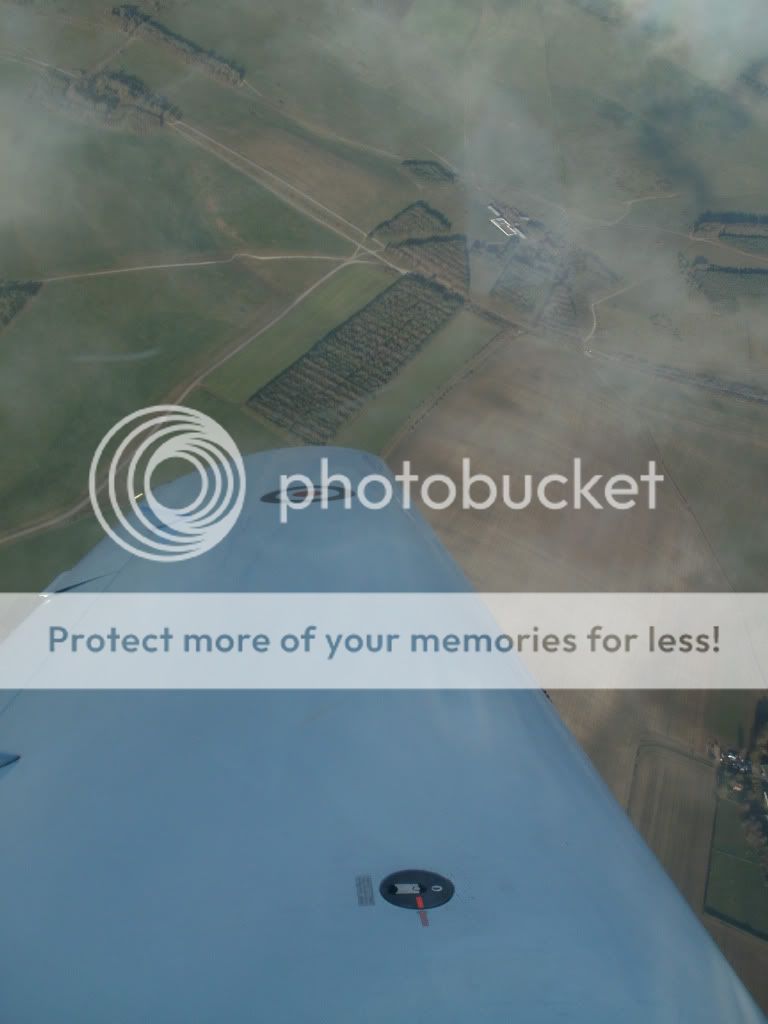 AEF Flying 27-11-11 - FighterControl