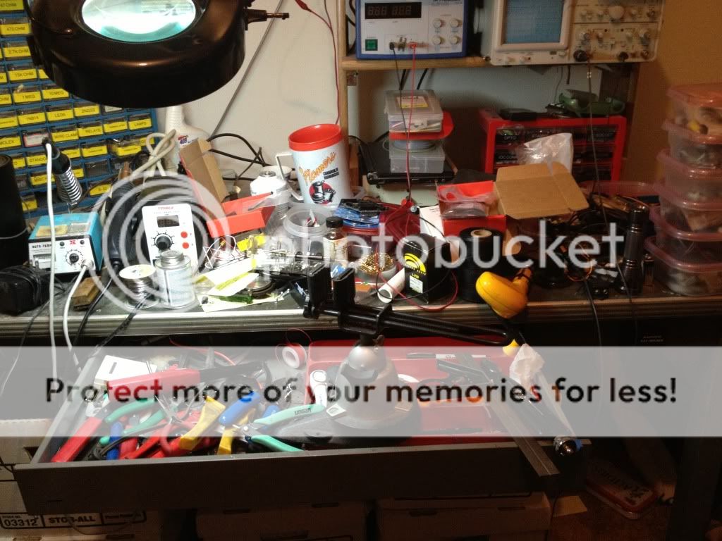 Hey, here is my entry for the workbench photo expose': : r/TheAmpHour